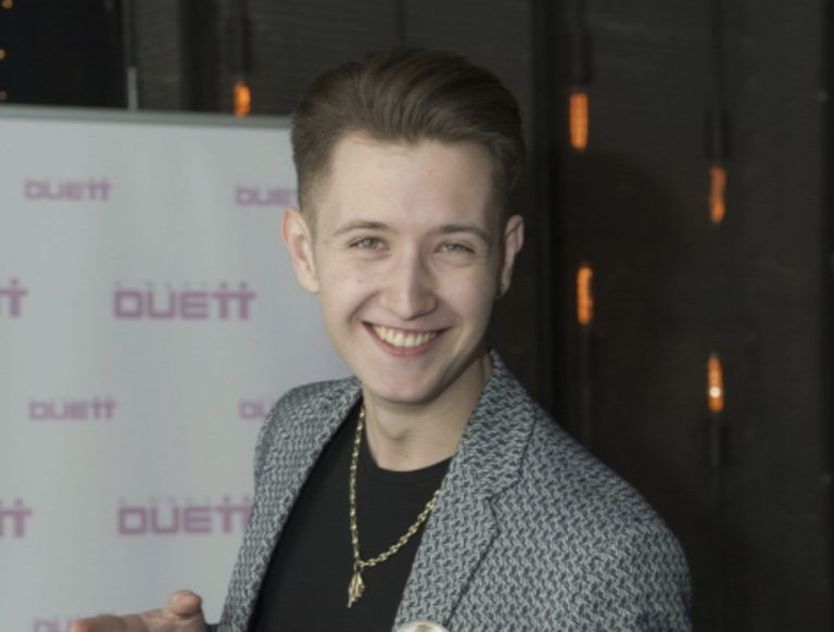 Peter Srámeknek összetörték álmai autóját - BpiAutósok.hu